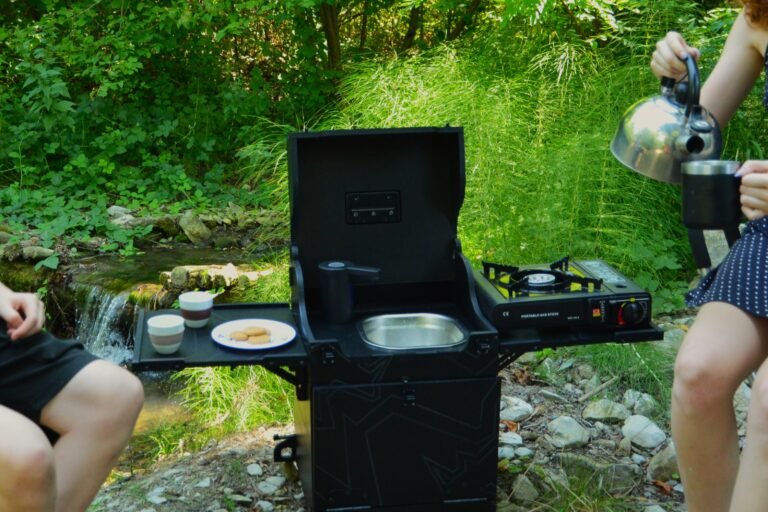 Rhino Pods – Cooking for adventure. A tough stand-alone kitchen in a ...